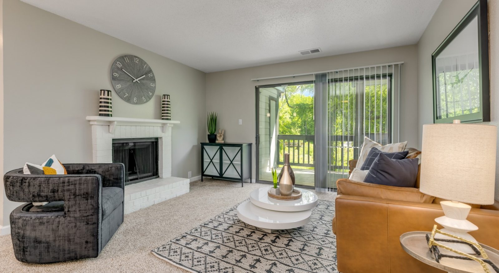 Modern Apartments in South Charlotte | Landon Residences